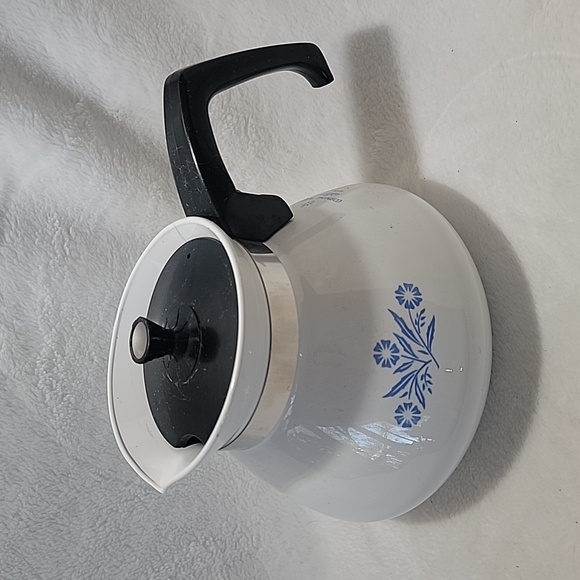 Corningware | Kitchen | Corning Ware Blue Cornflower 6 Cup Coffee Pot ...